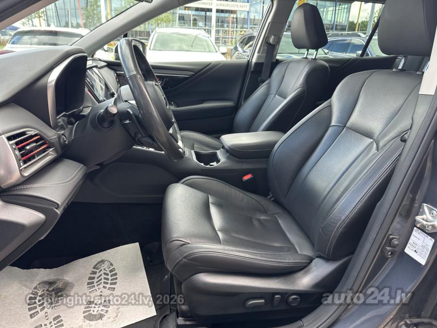Pelēks Subaru Outback 2021 Tallina, ar dzinēja tilpumu 2.50 L un nobraukumu 60 tūkst. km par 27990 €, foto 11 vietnē AUTOMOTO.COM.LV