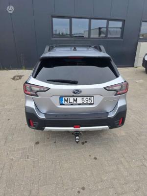 Grey Subaru Outback 2021 in Vilnius, with an engine capacity of 2.50 L and mileage of 104 thousand km for 24000 €, photo 5 on AUTOMOTO.COM.LV