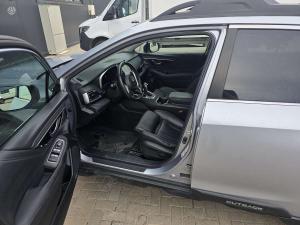 Grey Subaru Outback 2021 in Vilnius, with an engine capacity of 2.50 L and mileage of 104 thousand km for 24000 €, photo 6 on AUTOMOTO.COM.LV