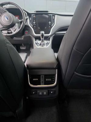 Grey Subaru Outback 2021 in Vilnius, with an engine capacity of 2.50 L and mileage of 104 thousand km for 24000 €, photo 13 on AUTOMOTO.COM.LV