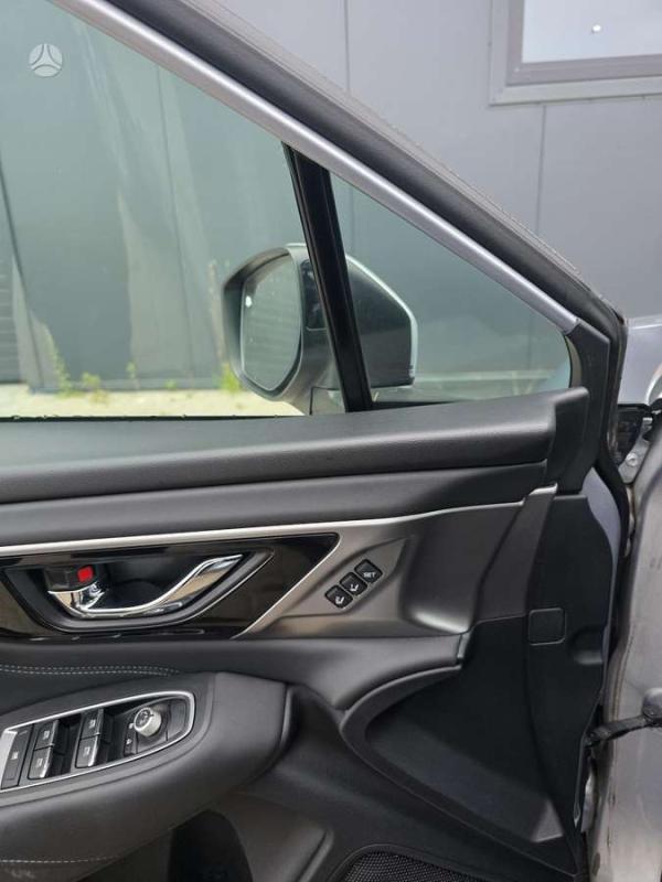 Subaru Outback 2021 in Vilnius on AUTOMOTO.COM.LV Grey Subaru Outback 2021 in Vilnius, with an engine capacity of 2.50 L and mileage of 104 thousand km for 21800 €, photo 8 on AUTOMOTO.COM.LV