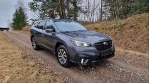 Grey Subaru Outback 2022 in Utena, with an engine capacity of 2.50 L and mileage of 74 thousand km for 19500 €, photo  on AUTOMOTO.COM.LV