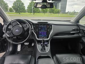 Grey Subaru Outback 2022 in Riga, with an engine capacity of 2.50 L and mileage of 93 thousand km for 25000 €, photo 6 on AUTOMOTO.COM.LV