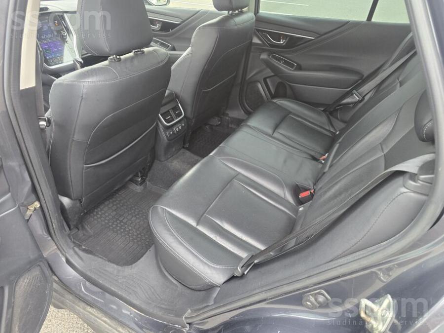 Grey Subaru Outback 2022 in Riga, with an engine capacity of 2.50 L and mileage of 93 thousand km for 25000 €, photo 8 on AUTOMOTO.COM.LV