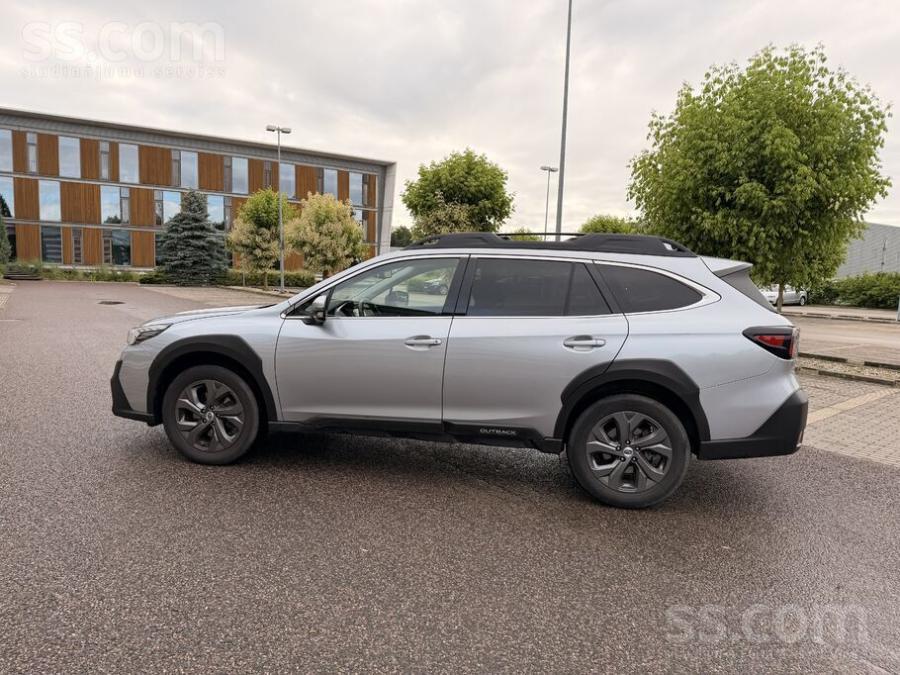 Grey Subaru Outback 2022 in Riga, with an engine capacity of 2.50 L and mileage of 79 thousand km for 23000 €, photo 4 on AUTOMOTO.COM.LV