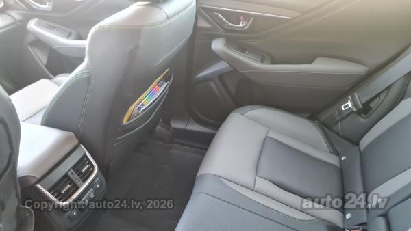Pelēks Subaru Outback 2023 Tallina, ar dzinēja tilpumu 2.50 L un nobraukumu 49 tūkst. km par 31500 €, foto 9 vietnē AUTOMOTO.COM.LV