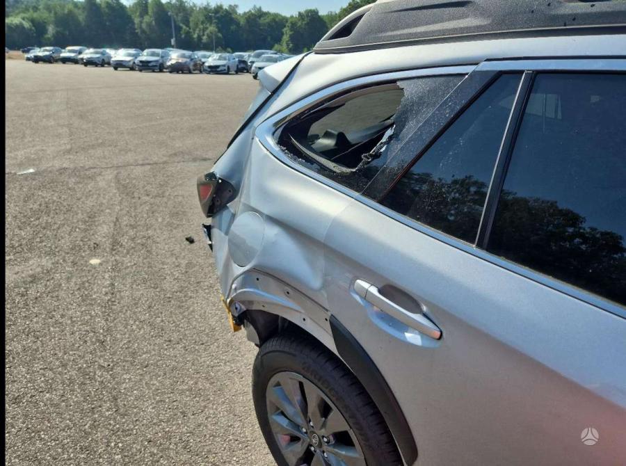 Pelēks Subaru Outback 2023 Klaipėda, ar dzinēja tilpumu 2.50 L un nobraukumu 11 tūkst. km par 6700 €, foto 14 vietnē AUTOMOTO.COM.LV