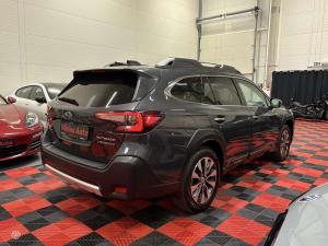 Grey Subaru Outback 2023 in Vilnius, with an engine capacity of 2.39 L and mileage of 23 thousand km for 30990 €, photo 7 on AUTOMOTO.COM.LV