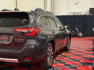 Grey Subaru Outback 2023 in Vilnius, with an engine capacity of 2.39 L and mileage of 23 thousand km for 30990 €, photo 10 on AUTOMOTO.COM.LV