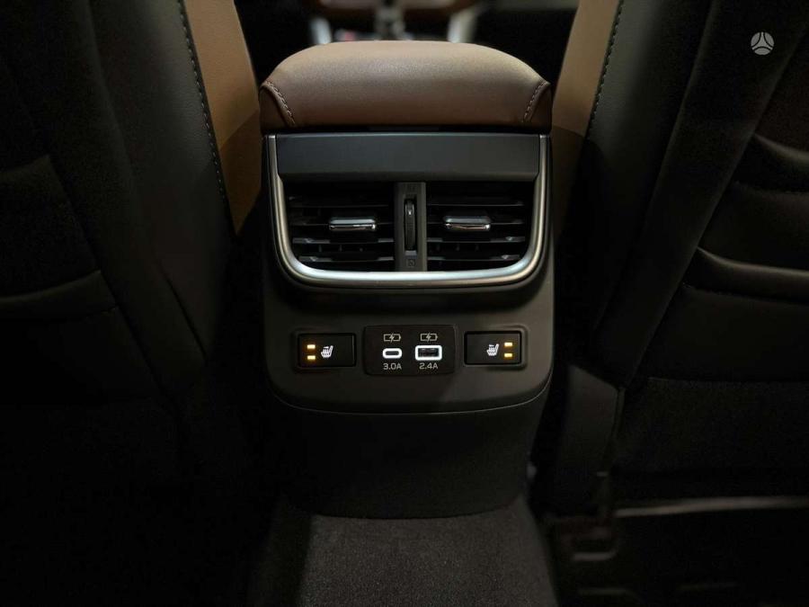 Grey Subaru Outback 2023 in Vilnius, with an engine capacity of 2.39 L and mileage of 23 thousand km for 30990 €, photo 30 on AUTOMOTO.COM.LV
