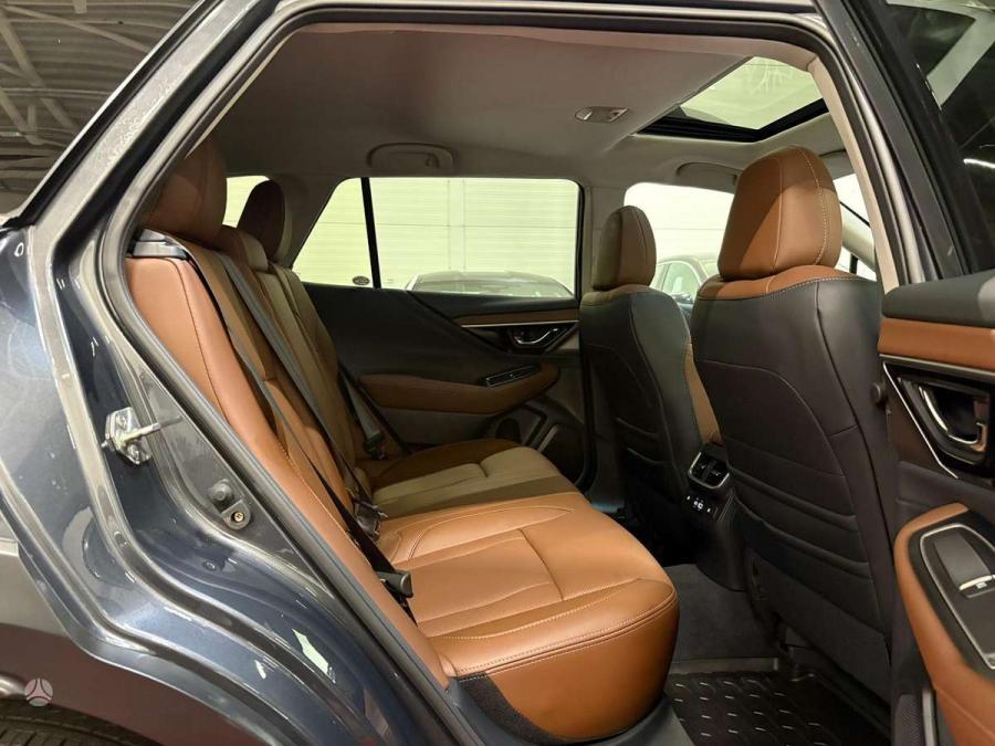Grey Subaru Outback 2023 in Vilnius, with an engine capacity of 2.39 L and mileage of 23 thousand km for 30990 €, photo 31 on AUTOMOTO.COM.LV