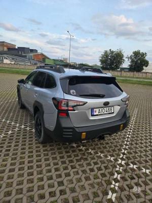 Pelēks Subaru Outback 2023 Kauņa, ar dzinēja tilpumu 2.39 L un nobraukumu 54 tūkst. km par 30000 €, foto 6 vietnē AUTOMOTO.COM.LV