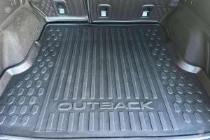 Grey Subaru Outback 2023 in Klaipeda, with an engine capacity of 2.39 L and mileage of 76 thousand km for 20400 €, photo 17 on AUTOMOTO.COM.LV