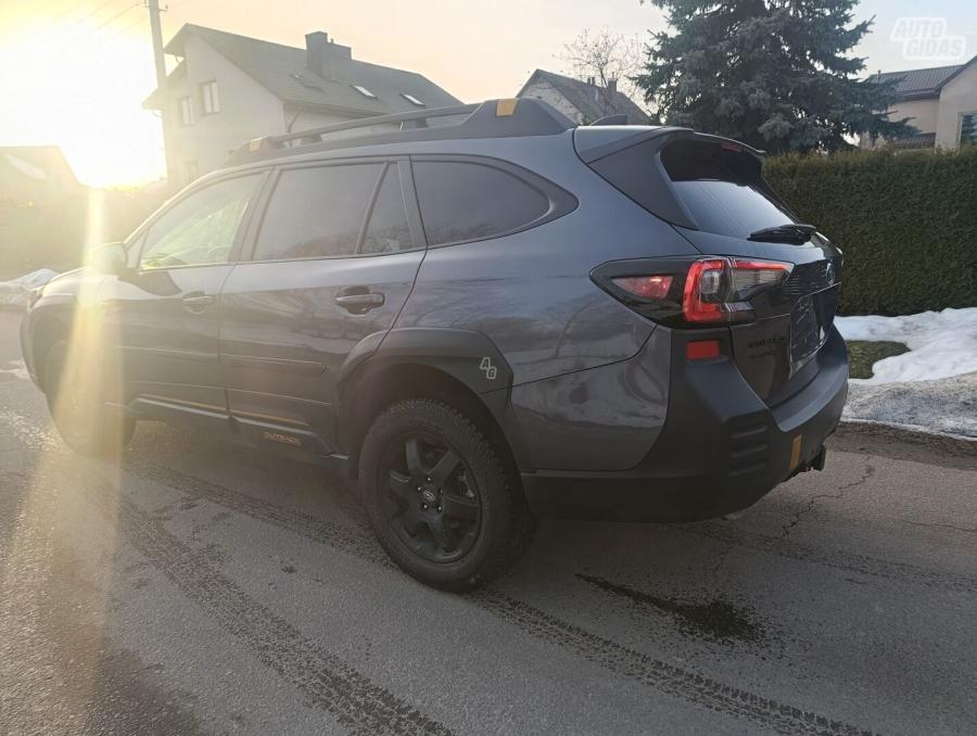Grey Subaru Outback 2024 in Panevezys, with an engine capacity of 2.40 L and mileage of 24 thousand km for 28000 €, photo 2 on AUTOMOTO.COM.LV