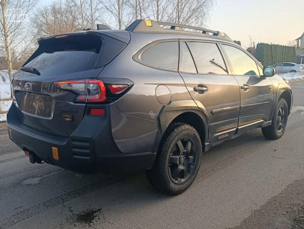 Pelēks Subaru Outback 2024 Panevēža, ar dzinēja tilpumu 2.40 L un nobraukumu 24 tūkst. km par 28000 €, foto 3 vietnē AUTOMOTO.COM.LV