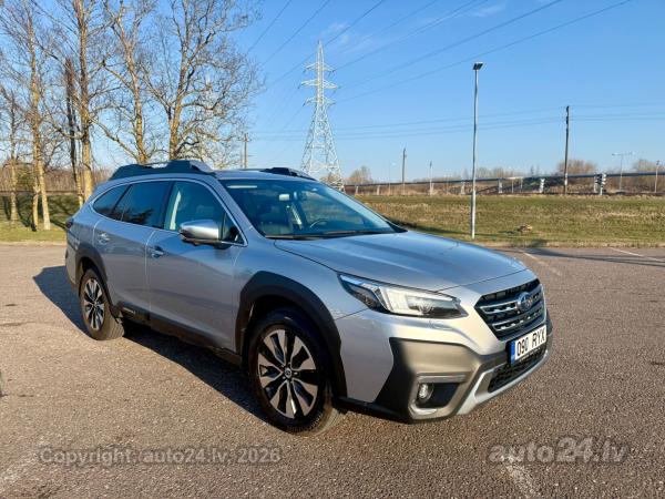 Pelēks Subaru Outback 2024 Tallina, ar dzinēja tilpumu 2.50 L un nobraukumu 45 tūkst. km par 35900 €, foto 2 vietnē AUTOMOTO.COM.LV