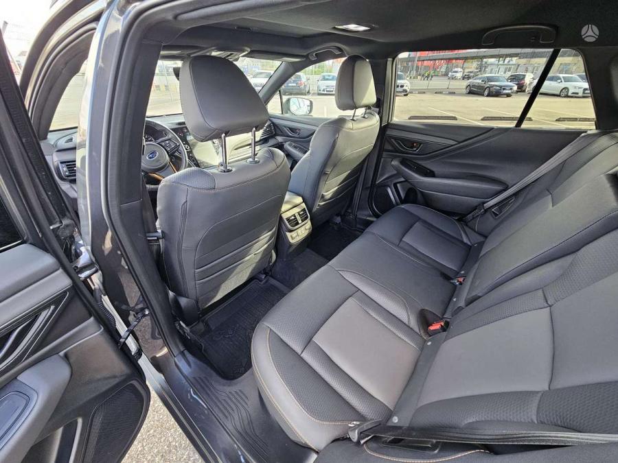 Grey Subaru Outback 2024 in Klaipeda, with an engine capacity of 2.39 L and mileage of 37 thousand km for 28900 €, photo 21 on AUTOMOTO.COM.LV