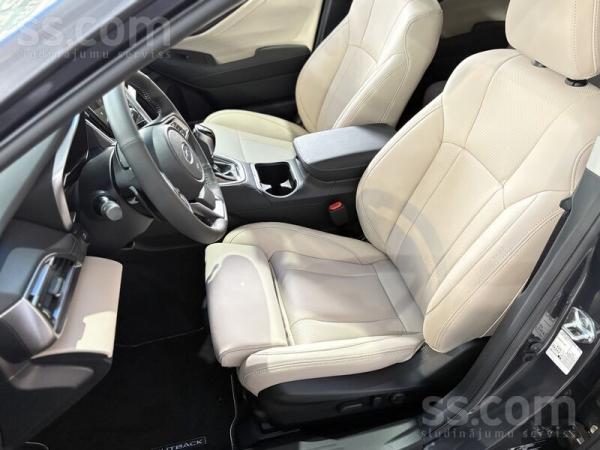 Grey Subaru Outback 2025 in Riga, with an engine capacity of 2.50 L and mileage of 12 thousand km for 42550 €, photo 11 on AUTOMOTO.COM.LV