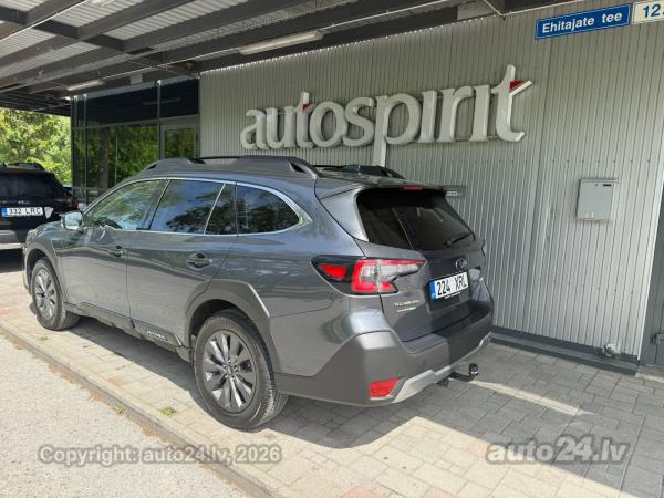Pelēks Subaru Outback 2025 Tallina, ar dzinēja tilpumu 2.50 L un nobraukumu 37 tūkst. km par 34990 €, foto 3 vietnē AUTOMOTO.COM.LV
