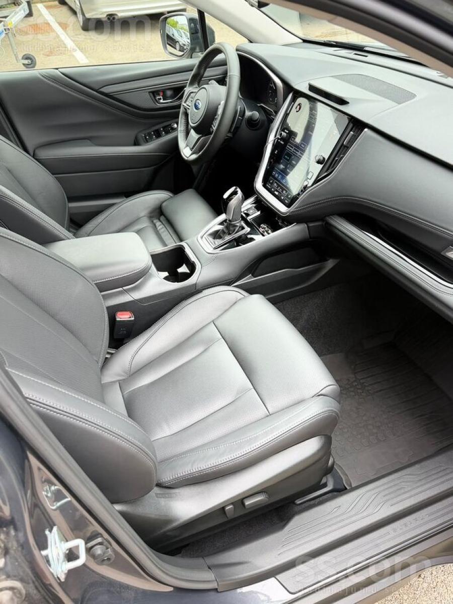 Grey Subaru Outback 2025 in Riga, with an engine capacity of 2.50 L and mileage of 42 thousand km for 34000 €, photo 8 on AUTOMOTO.COM.LV
