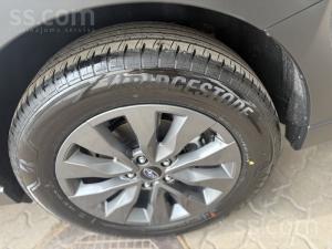 Grey Subaru Outback 2026 in Riga, with an engine capacity of 2.50 L and mileage of 12 thousand km for 38490 €, photo 9 on AUTOMOTO.COM.LV