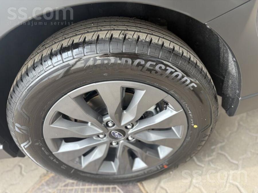 Grey Subaru Outback 2026 in Riga, with an engine capacity of 2.50 L and mileage of 12 thousand km for 38490 €, photo 9 on AUTOMOTO.COM.LV