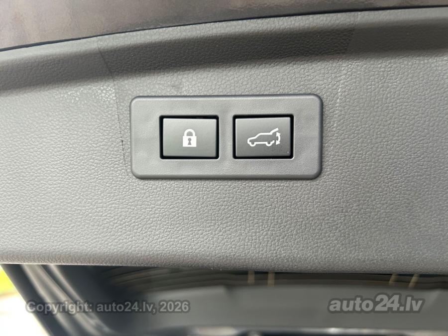 Grey Subaru Outback 2026 in Tallinn, with an engine capacity of 2.50 L and mileage of 0 thousand km for 39490 €, photo 6 on AUTOMOTO.COM.LV