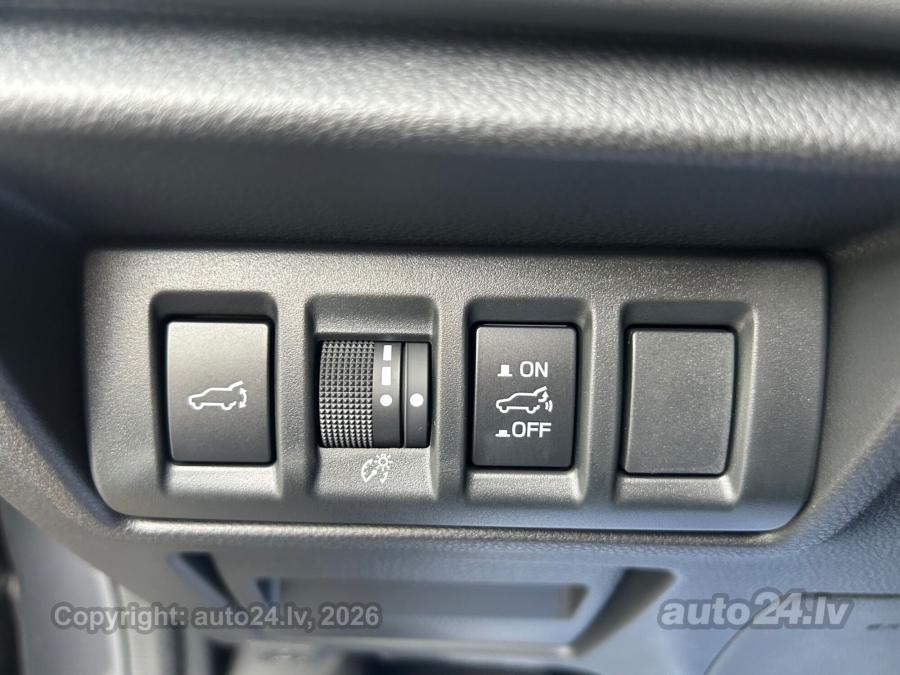 Grey Subaru Outback 2026 in Tallinn, with an engine capacity of 2.50 L and mileage of 0 thousand km for 39490 €, photo 12 on AUTOMOTO.COM.LV