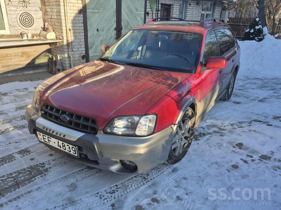 Red Subaru Outback 2001 in Riga, with an engine capacity of 2.50 L and mileage of 129 thousand km for 2200 €, photo 3 on AUTOMOTO.COM.LV