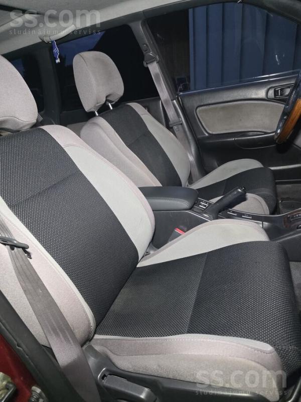 Sarkans Subaru Outback 1998 Rīga, ar dzinēja tilpumu 2.50 L un nobraukumu 280 tūkst. km par 6500 €, foto 8 vietnē AUTOMOTO.COM.LV