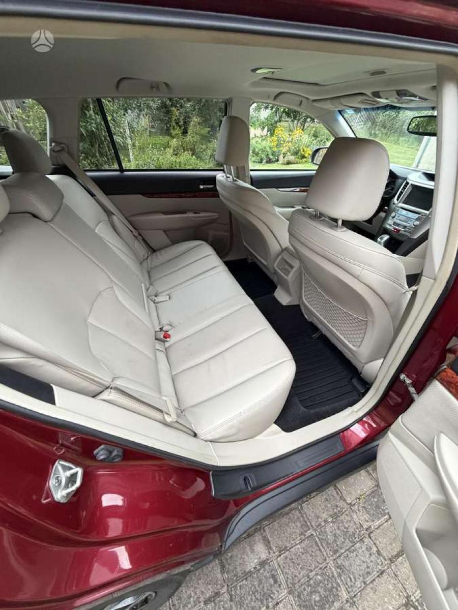 Sarkans Subaru Outback 2011 Kauņa, ar dzinēja tilpumu 3.63 L un nobraukumu 235 tūkst. km par 7000 €, foto 8 vietnē AUTOMOTO.COM.LV