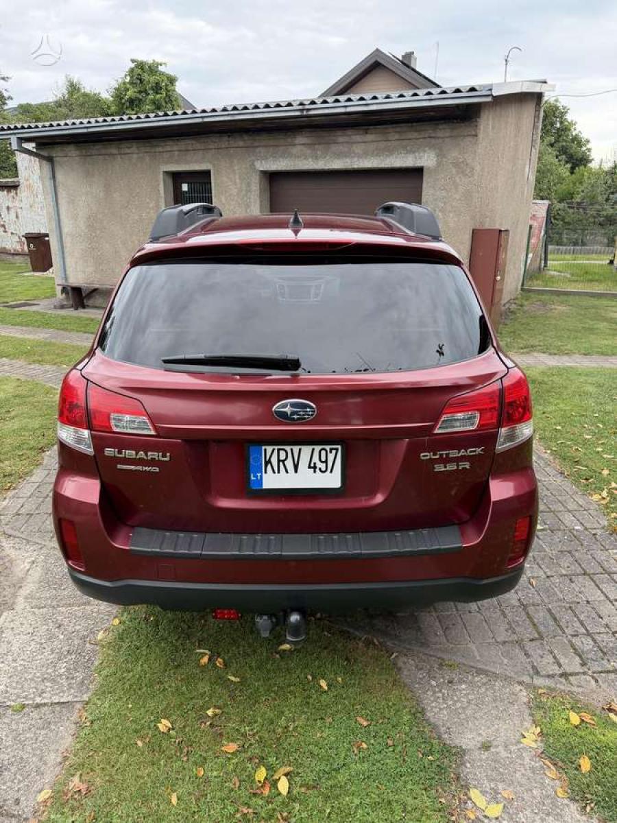 Sarkans Subaru Outback 2011 Kauņa, ar dzinēja tilpumu 3.63 L un nobraukumu 235 tūkst. km par 7000 €, foto 17 vietnē AUTOMOTO.COM.LV
