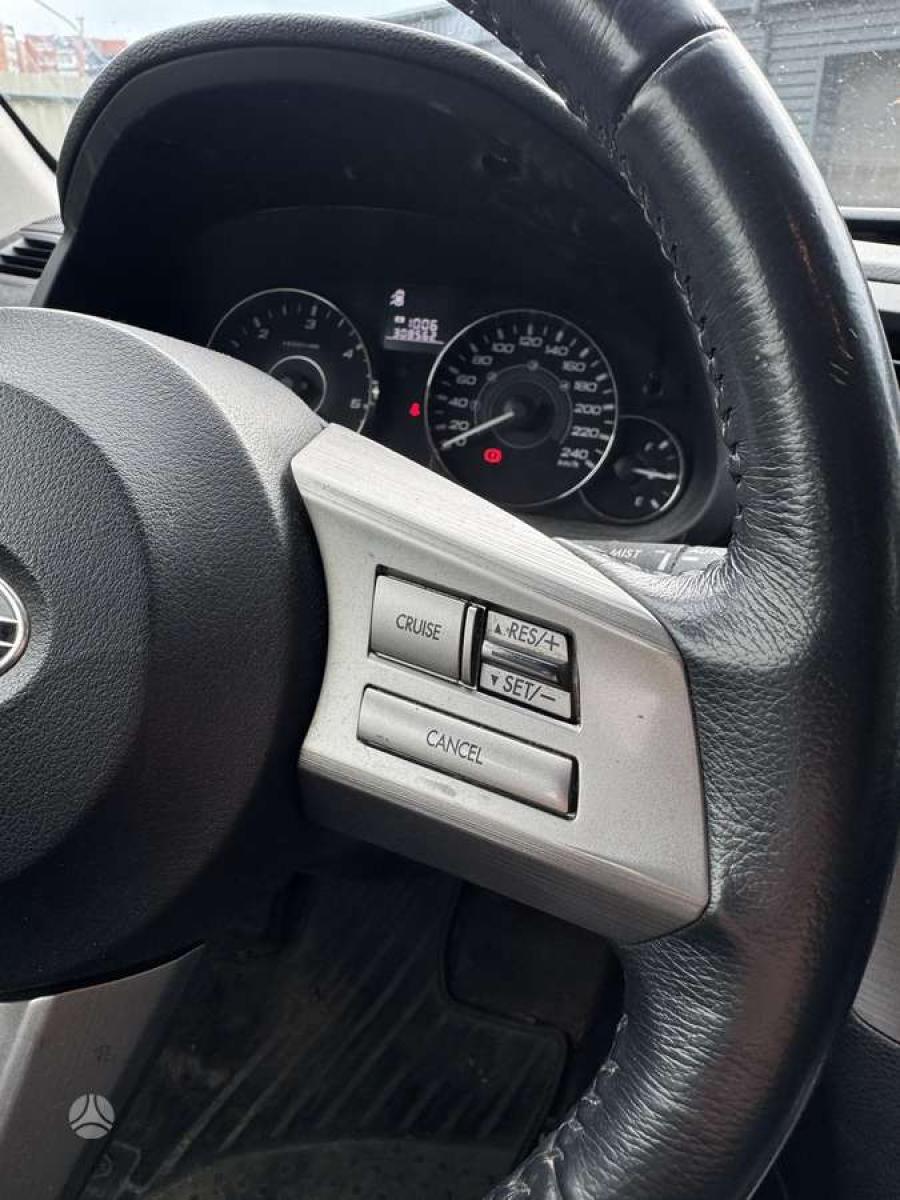 Red Subaru Outback 2012 in Alytus, with an engine capacity of 2.00 L and mileage of 309 thousand km for 2950 €, photo 16 on AUTOMOTO.COM.LV