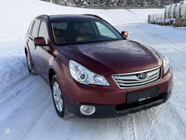 Red Subaru Outback 2013 in Vilnius, with an engine capacity of 2.50 L and mileage of 265 thousand km for 6300 €, photo 4 on AUTOMOTO.COM.LV