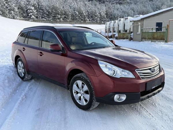 Red Subaru Outback 2013 in Vilnius, with an engine capacity of 2.50 L and mileage of 265 thousand km for 6300 €, photo 5 on AUTOMOTO.COM.LV