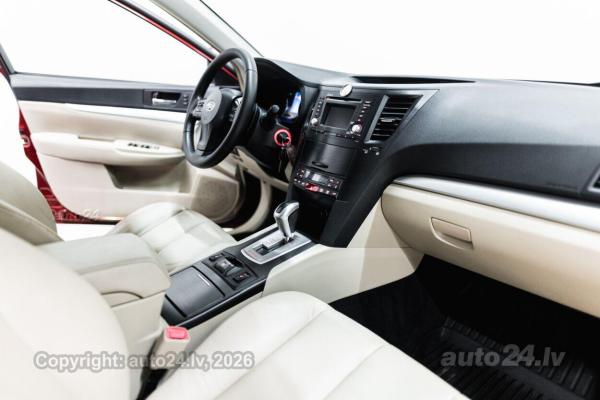 Sarkans Subaru Outback 2013 Tallina, ar dzinēja tilpumu 2.00 L un nobraukumu 286 tūkst. km par 5999 €, foto 11 vietnē AUTOMOTO.COM.LV