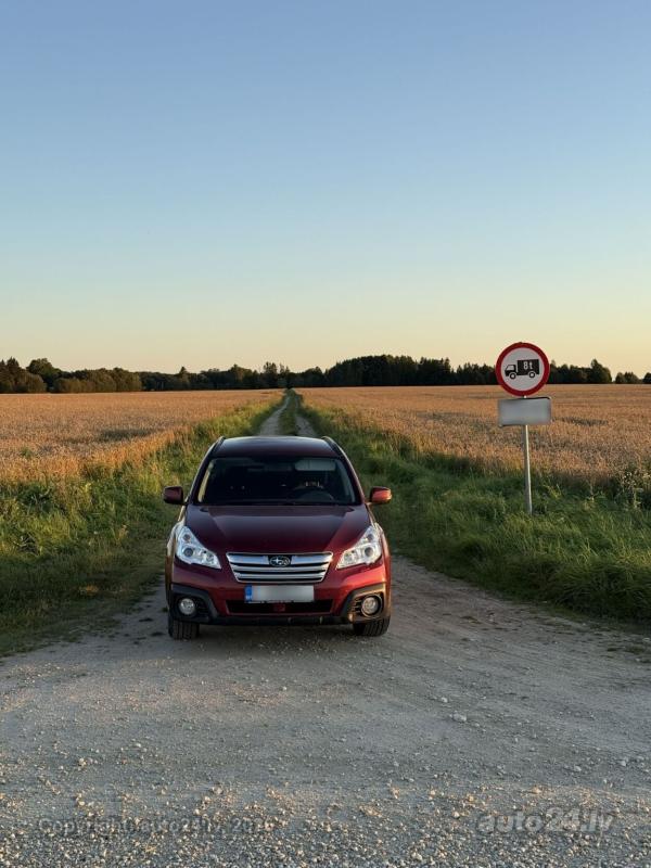 Red Subaru Outback 2013 in Tallinn, with an engine capacity of 2.50 L and mileage of 180 thousand km for 6500 €, photo 2 on AUTOMOTO.COM.LV
