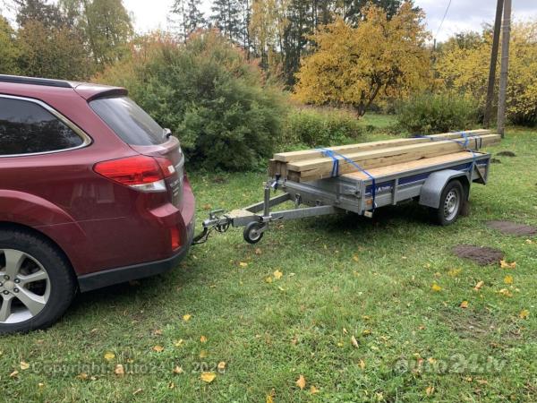 Red Subaru Outback 2013 in Tallinn, with an engine capacity of 2.50 L and mileage of 180 thousand km for 6500 €, photo 5 on AUTOMOTO.COM.LV