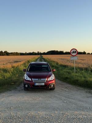 Red Subaru Outback 2013 in Tallinn, with an engine capacity of 2.50 L and mileage of 180 thousand km for 6500 €, photo 2 on AUTOMOTO.COM.LV