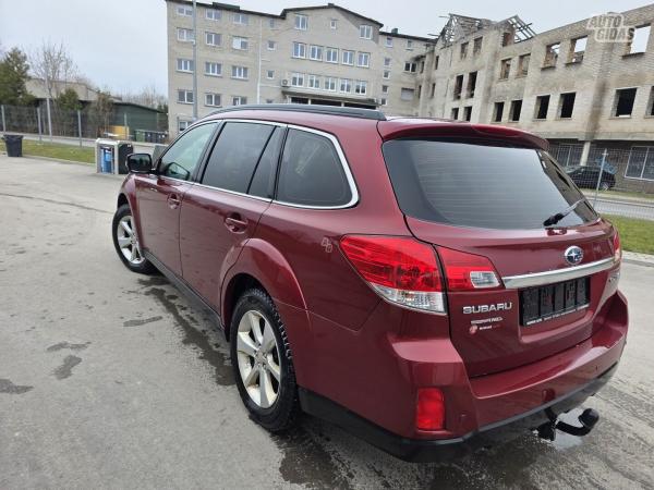 Red Subaru Outback 2013 in Kretinga, with an engine capacity of 2.50 L and mileage of 325 thousand km for 3250 €, photo 4 on AUTOMOTO.COM.LV