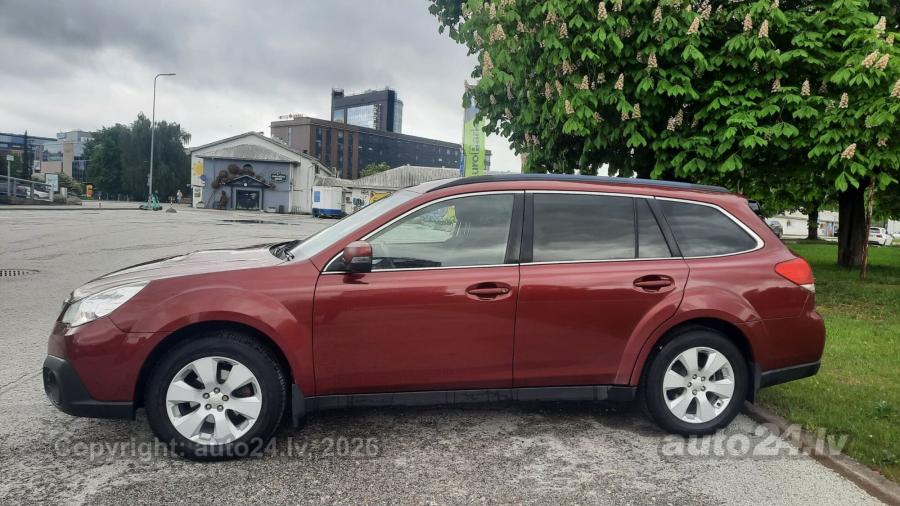 Sarkans Subaru Outback 2013 Tartu, ar dzinēja tilpumu 2.00 L un nobraukumu 355 tūkst. km par 3000 €, foto 3 vietnē AUTOMOTO.COM.LV