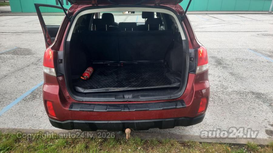 Sarkans Subaru Outback 2013 Tartu, ar dzinēja tilpumu 2.00 L un nobraukumu 355 tūkst. km par 3000 €, foto 8 vietnē AUTOMOTO.COM.LV