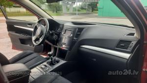Sarkans Subaru Outback 2013 Tartu, ar dzinēja tilpumu 2.00 L un nobraukumu 355 tūkst. km par 3000 €, foto 9 vietnē AUTOMOTO.COM.LV