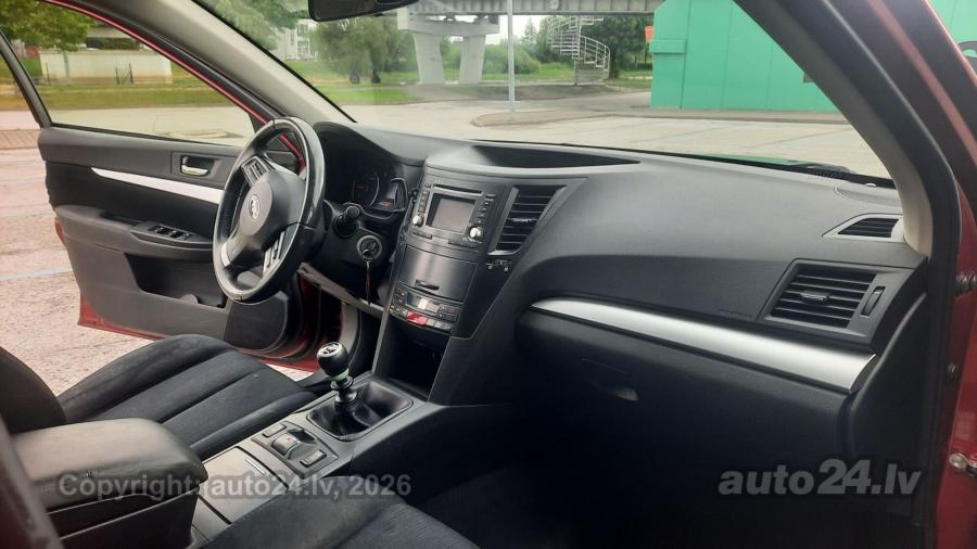 Sarkans Subaru Outback 2013 Tartu, ar dzinēja tilpumu 2.00 L un nobraukumu 355 tūkst. km par 3000 €, foto 9 vietnē AUTOMOTO.COM.LV