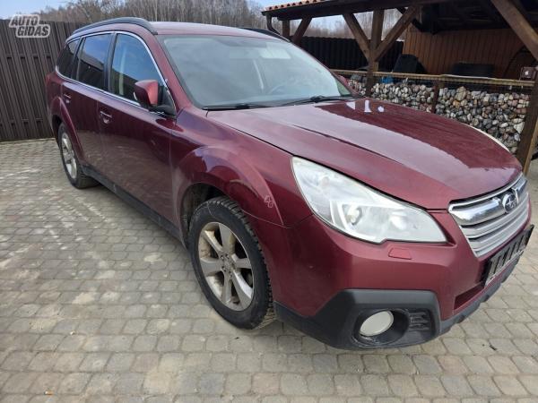 Red Subaru Outback 2014 in Kretinga, with an engine capacity of 2.50 L and mileage of 334 thousand km for 3600 €, photo 2 on AUTOMOTO.COM.LV