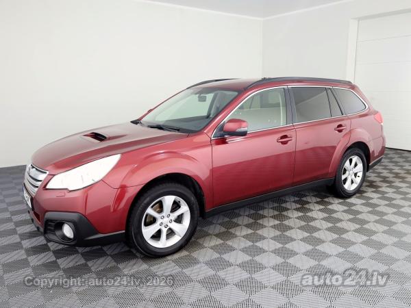 Red Subaru Outback 2014 in Tallinn, with an engine capacity of 2.00 L and mileage of 347 thousand km for 3499 €, photo 2 on AUTOMOTO.COM.LV