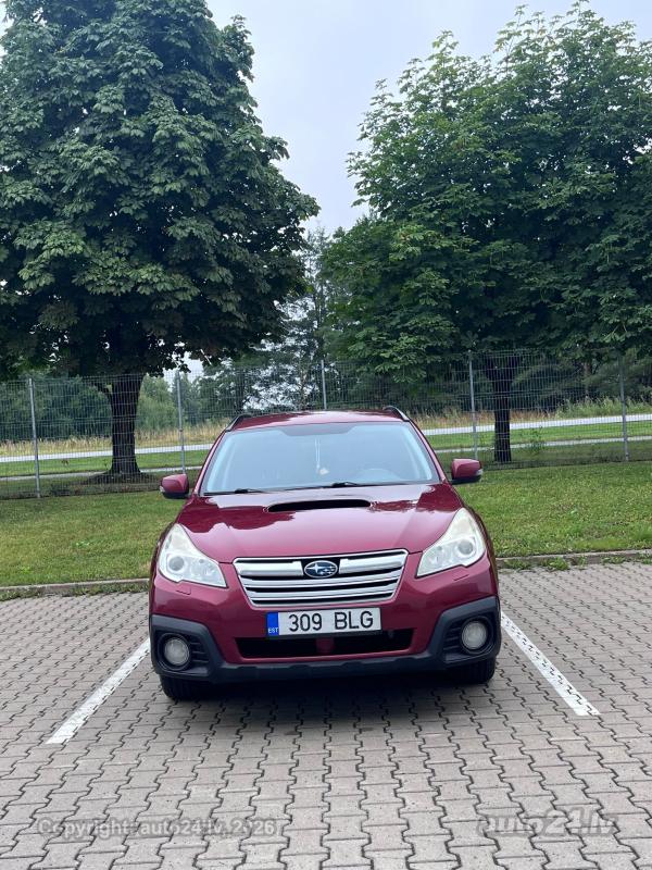 Красный Субару Аутбек 2014 в Таллин, объемом двигателя 2.00 л и пробегом 340 тыс. км за 3700 €, фото 4 на AUTOMOTO.COM.LV