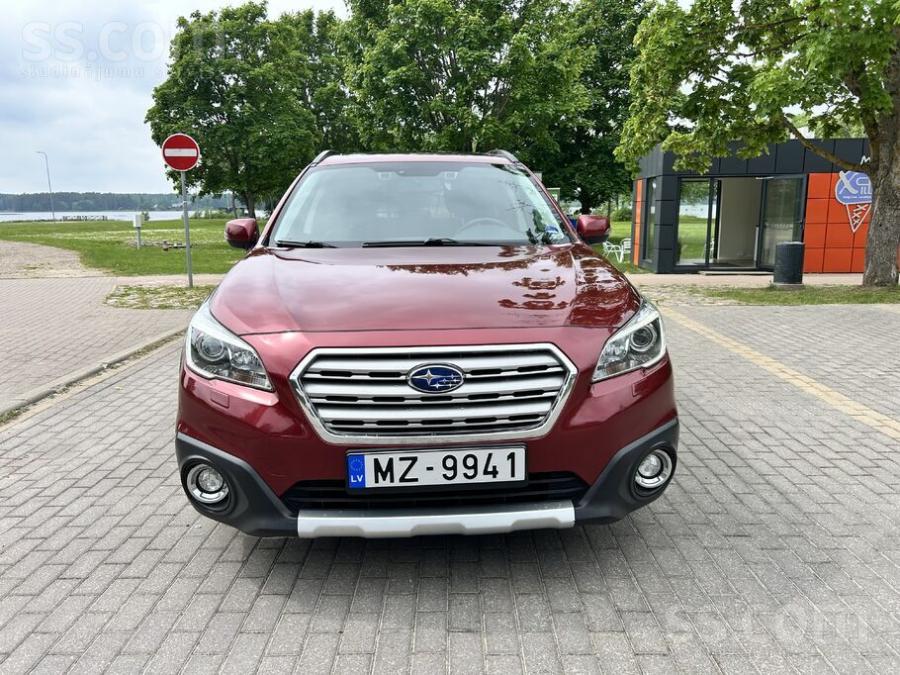 Red Subaru Outback 2015 in Riga, with an engine capacity of 2.00 L and mileage of 249 thousand km for 12400 €, photo 1 on AUTOMOTO.COM.LV