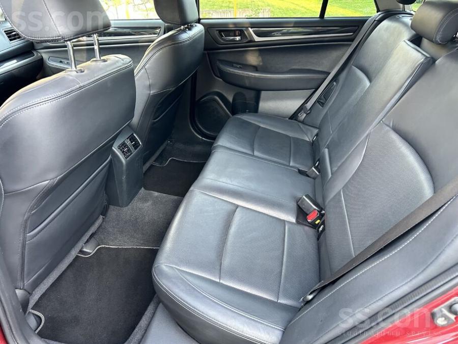 Red Subaru Outback 2015 in Riga, with an engine capacity of 2.00 L and mileage of 249 thousand km for 12400 €, photo 7 on AUTOMOTO.COM.LV