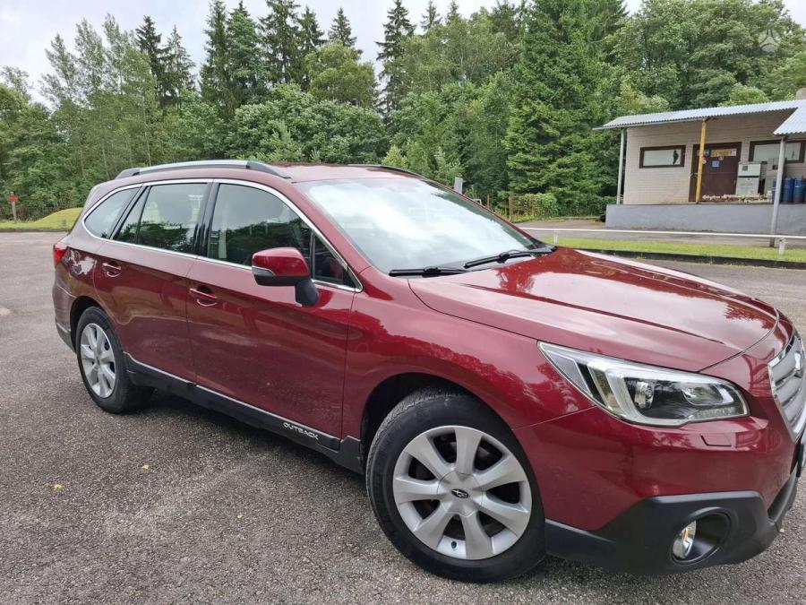 Sarkans Subaru Outback 2015 Utena, ar dzinēja tilpumu 2.00 L un nobraukumu 185 tūkst. km par 7200 €, foto 4 vietnē AUTOMOTO.COM.LV